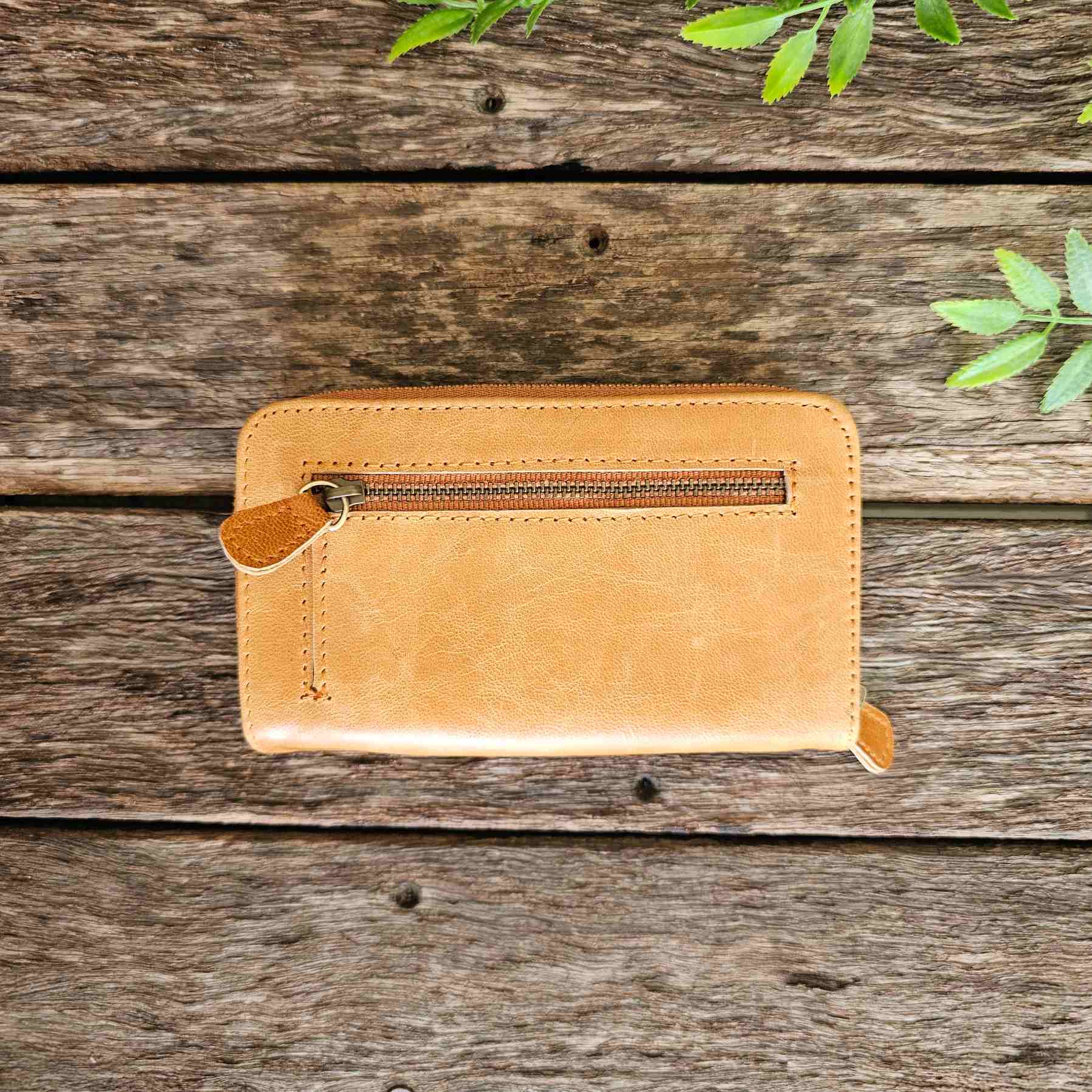 Wallets and Clutches - Shed Leather